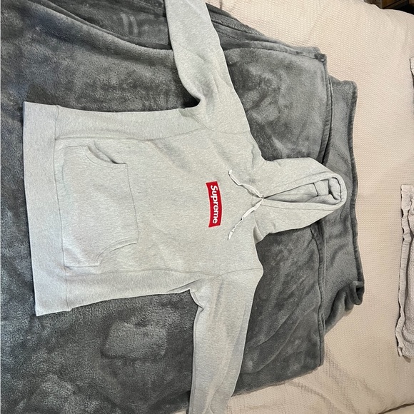 Supreme | Sweaters | Box Logo Supreme Hoodie | Poshmark